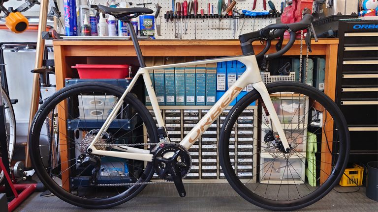 2024年モデル ORBEA ORCA M30i 105Di2完成車 入荷！ | バイクルプラザ ミツイキ